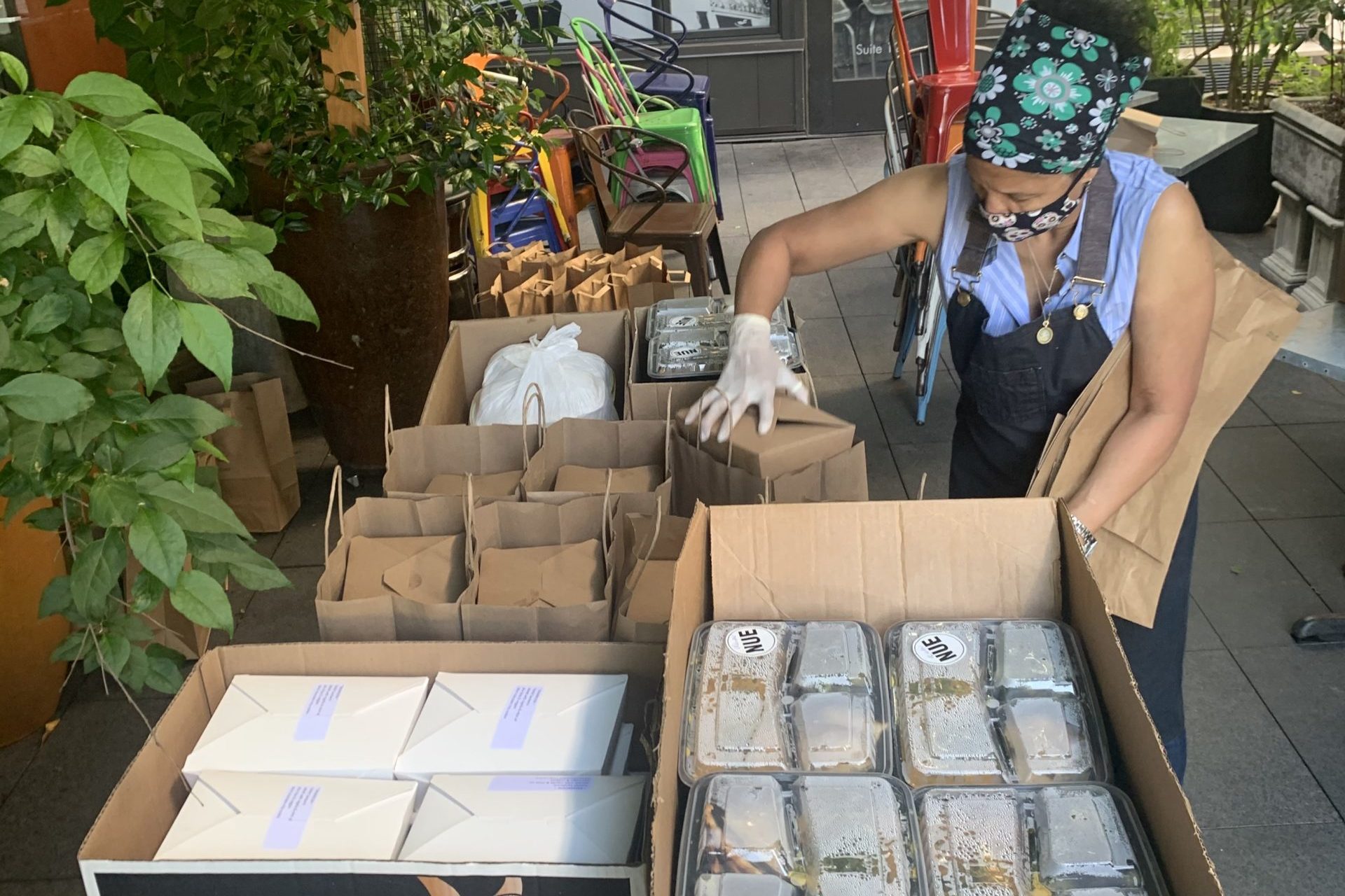 Community Kitchens program addresses food insecurity - Community Roots ...